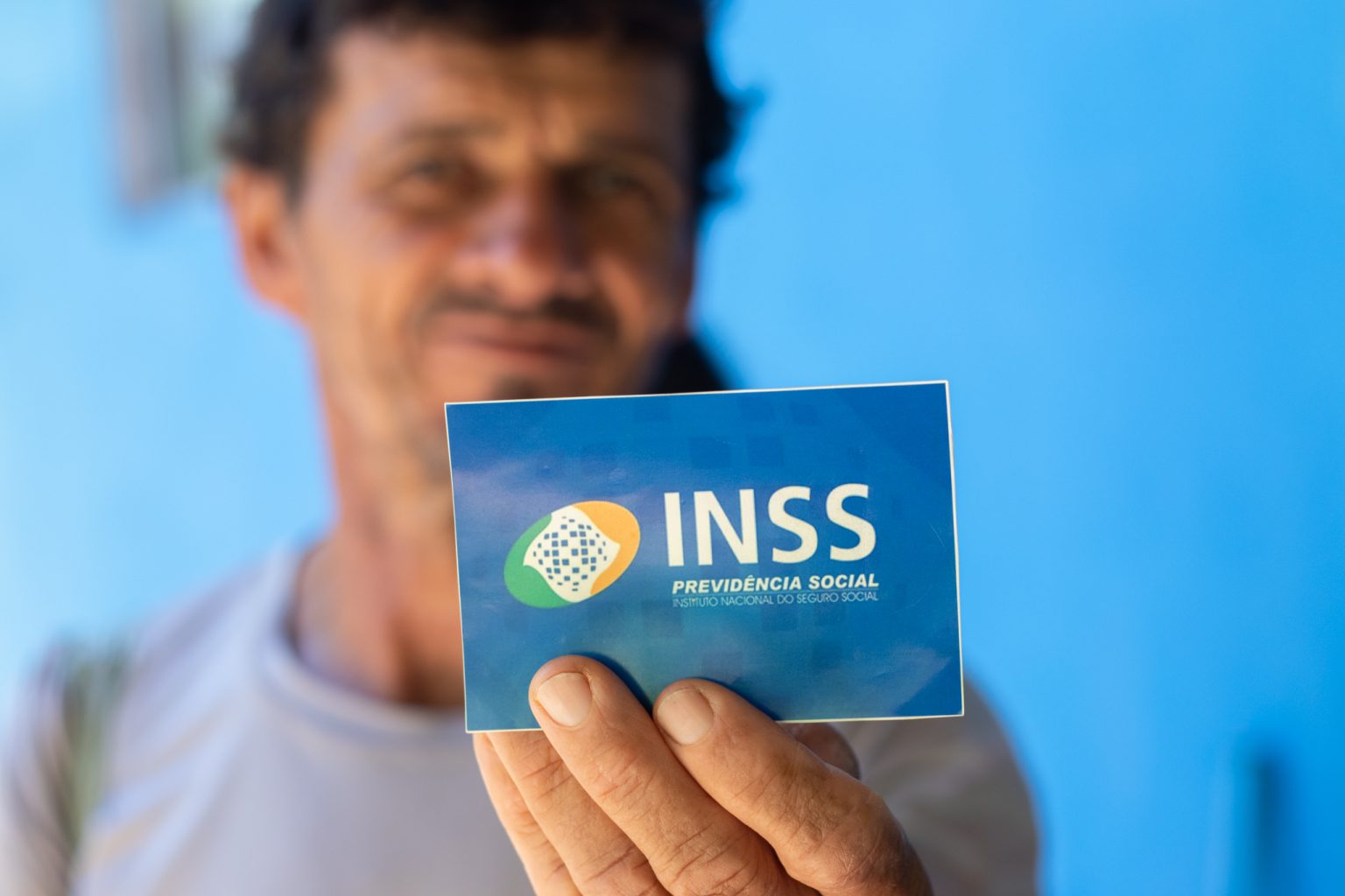 Desconto na folha de pagamento! Entenda como o INSS calcula a sua ...