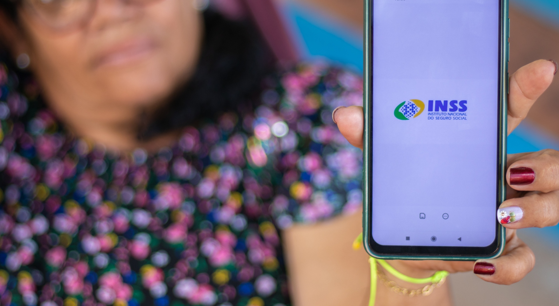 Teto do INSS em 2025 é IMPRESSIONANTE: veja quem tem direito e como ...