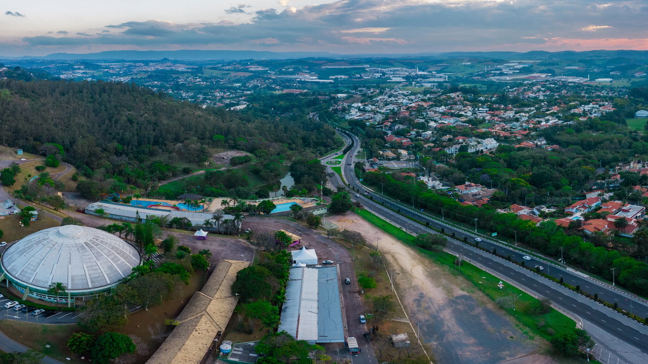 Cidade do interior conquista os brasileiros em 2025 - CadÚnico Brasil